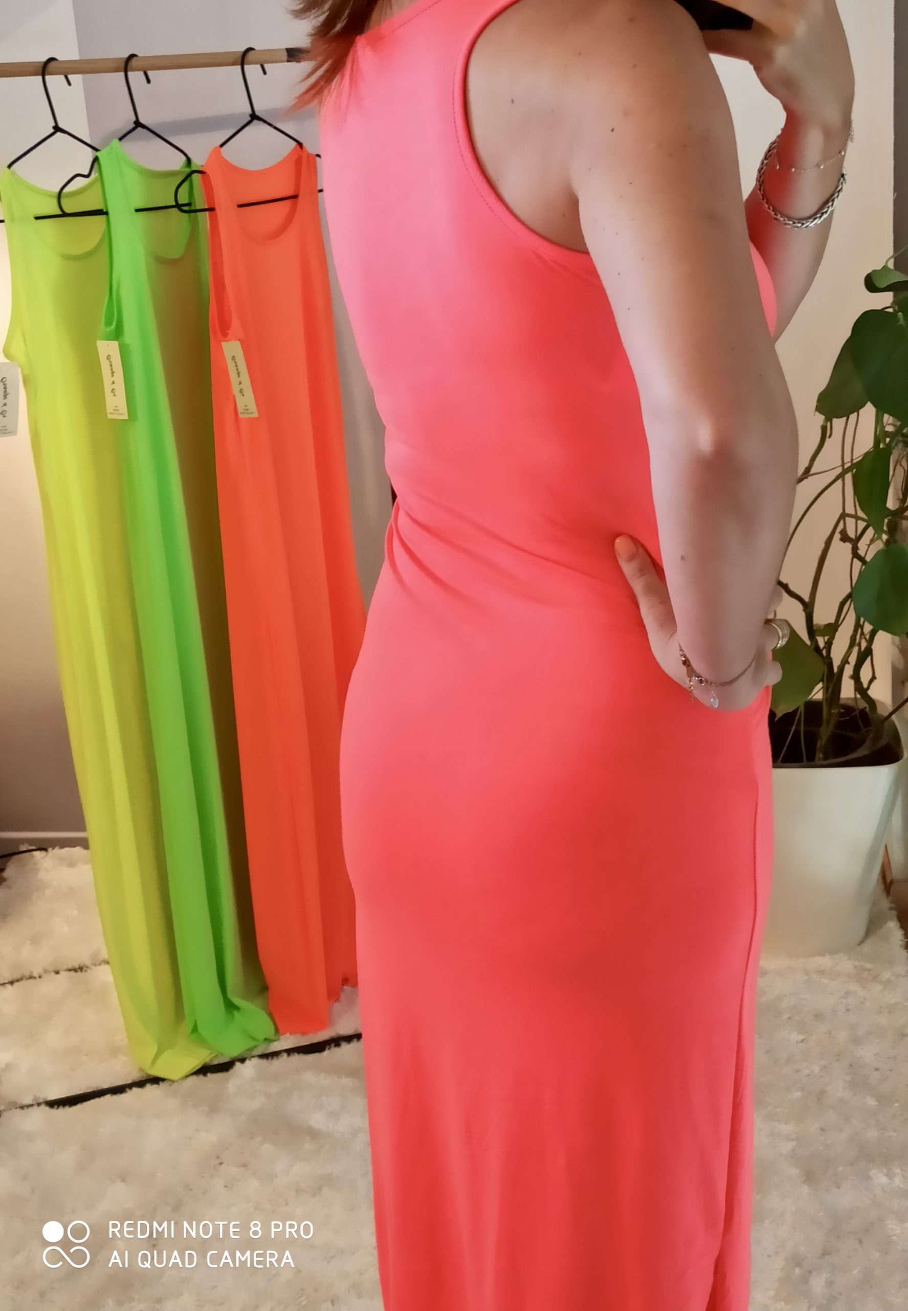 Robe Longue Fluo Rose | Le dressing de Caroline